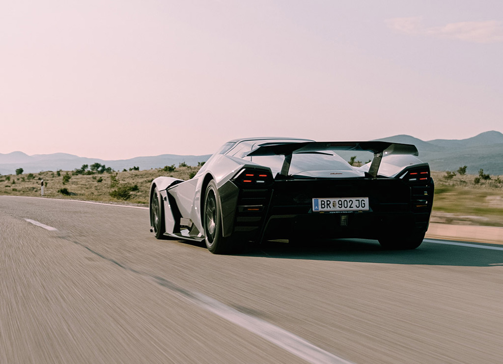 KTM เผยโฉมรถยนต์ 4 ล้อวิ่งถนนคันแรกของตัวเอง KTM X-Bow GT-XR แรงระดับ 493 แรงม้า | AUTODEFT ข่าว ...